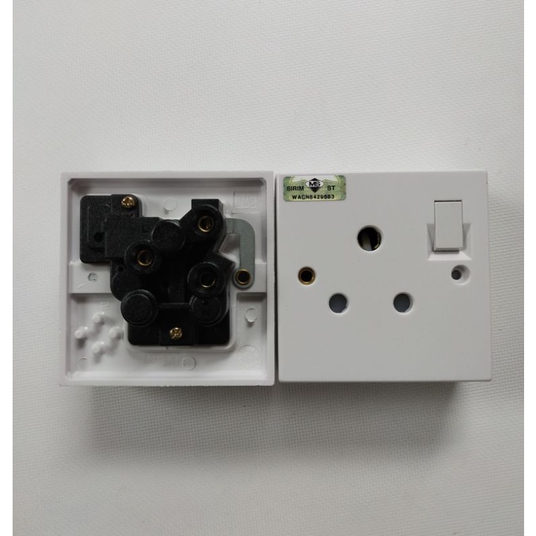 UMS 15A SWITCH SOCKET OUTLET (1215A)(SIRIM) / SINGLE SWITCH SOCKET ...