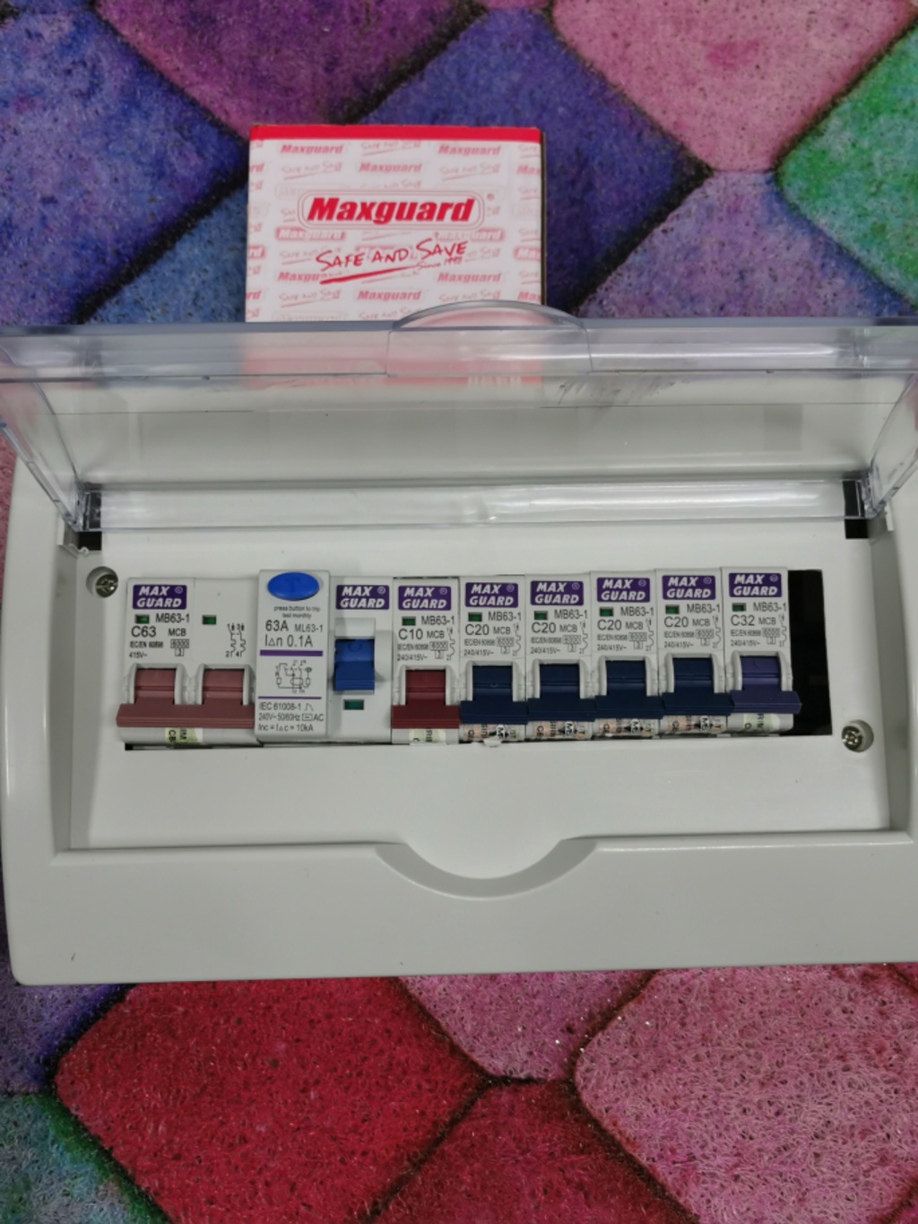 DB Box 10.5 way (Full Set) Maxguard or Full Set DB Box with MCB ELCB ...