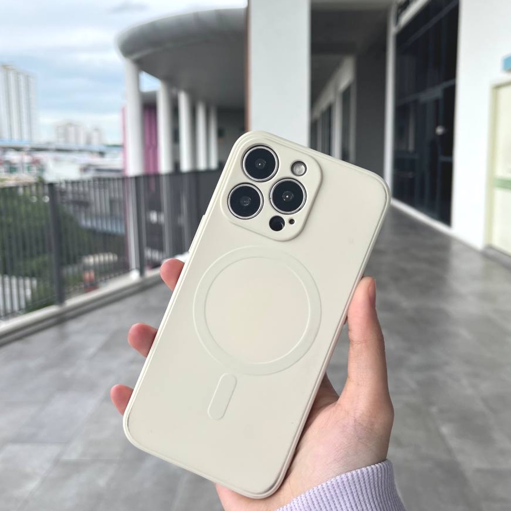 MojoSkins Protective Cover Liquid Silicone Thick Lens Magnetic Wireless ...