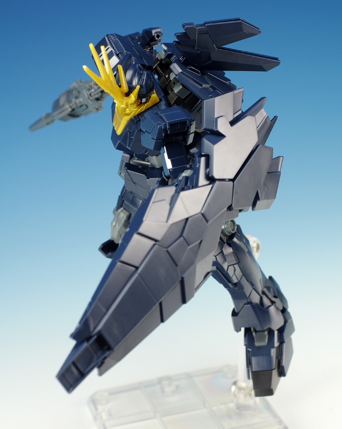 (Ready Stock) Bandai HGUC HG 1/144 Gundam Banshee Norn RX-0 Unicorn ...