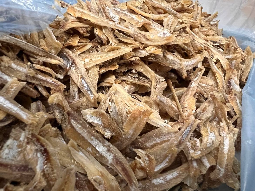 Ikan Bilis Sabah Kopek Gred AAA berkualiti tinggi (Dried Sabah Anchovy ...
