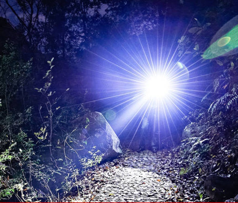 X-TIGER LED Flashlight USB Rechargeable Mini Portable Light Lamp Super ...