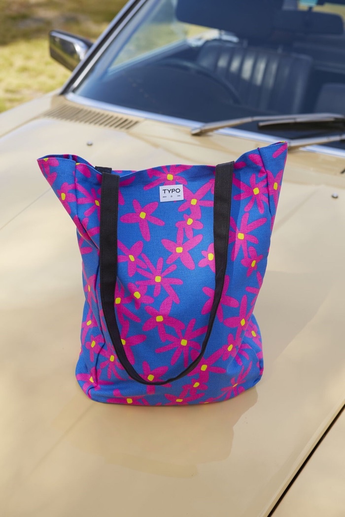 [CLEARANCE] TYPO BOOK TOTE BAG / ART TOTE BAG / STITCHED UP TOTE ...
