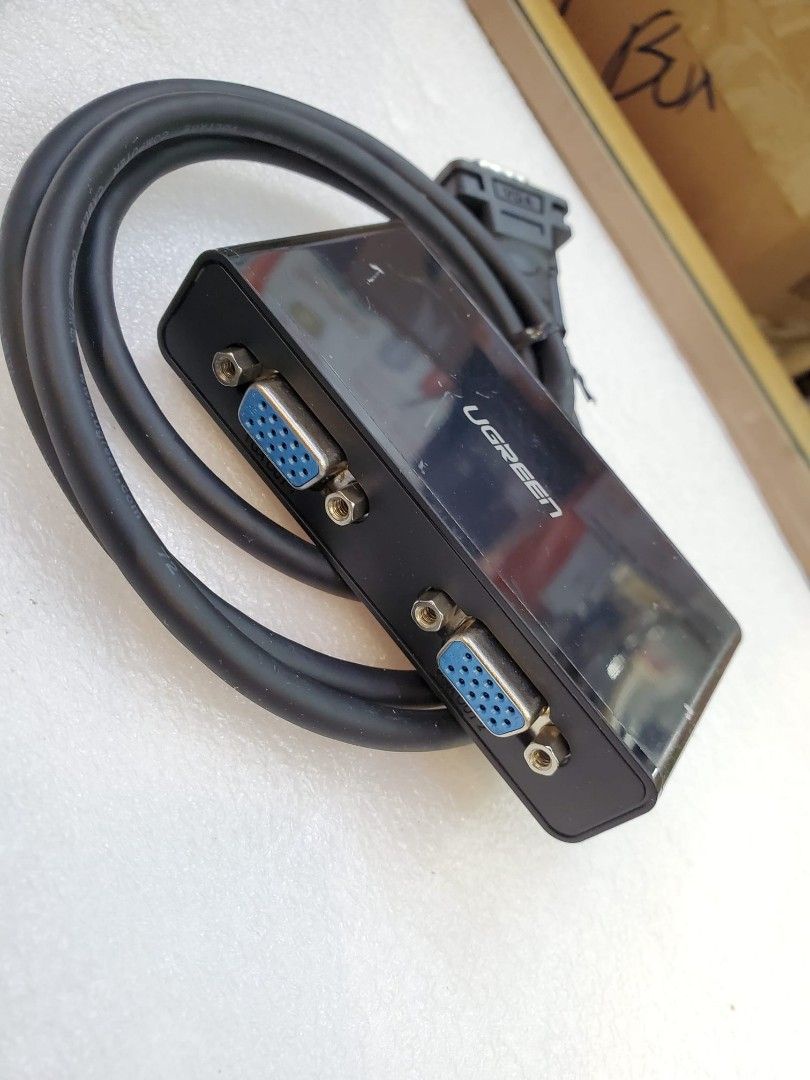 UGREEN VGA Splitter (1 VGA Male in to 2 VGA Female Out) 1080P 60Hz ...