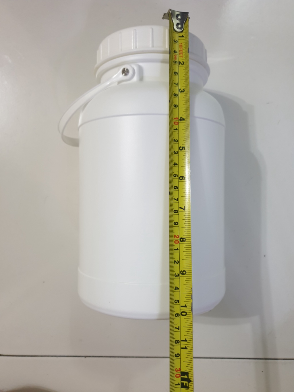 4000ml Thick & High Quality HDPE Bottle + Insert/ stopper 4000ml 厚高品质 HDPE 瓶 + 插入/塞子 × 1 ...