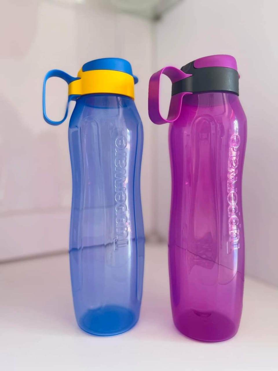 Tupperware Slim Eco Bottle 1L with Handle Botol Air 1L botol BPA FREE ...
