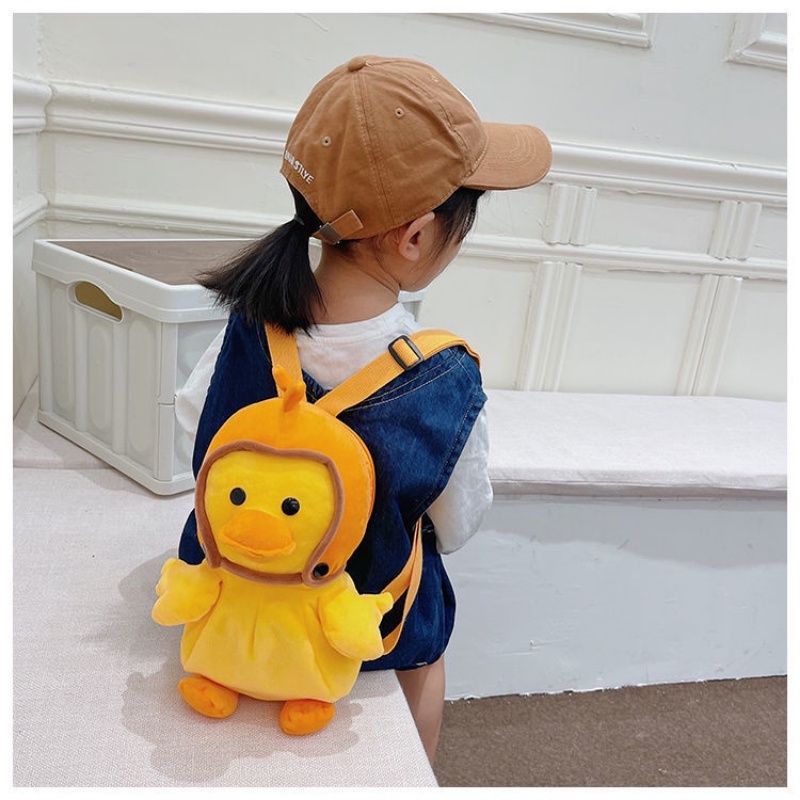 B. Duck Backpack Doll Furry Duck Cute Cartoon Velvet Animal Classic ...