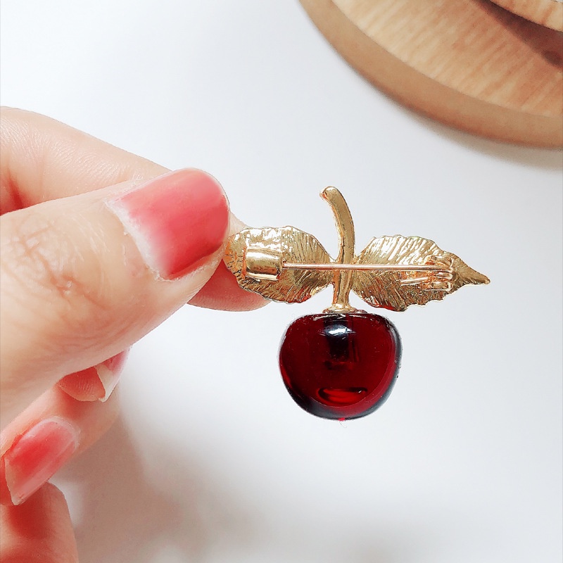 Nice Fruit Brooch Transparent Red Cherry Pins Fashion Enamel Pin for ...