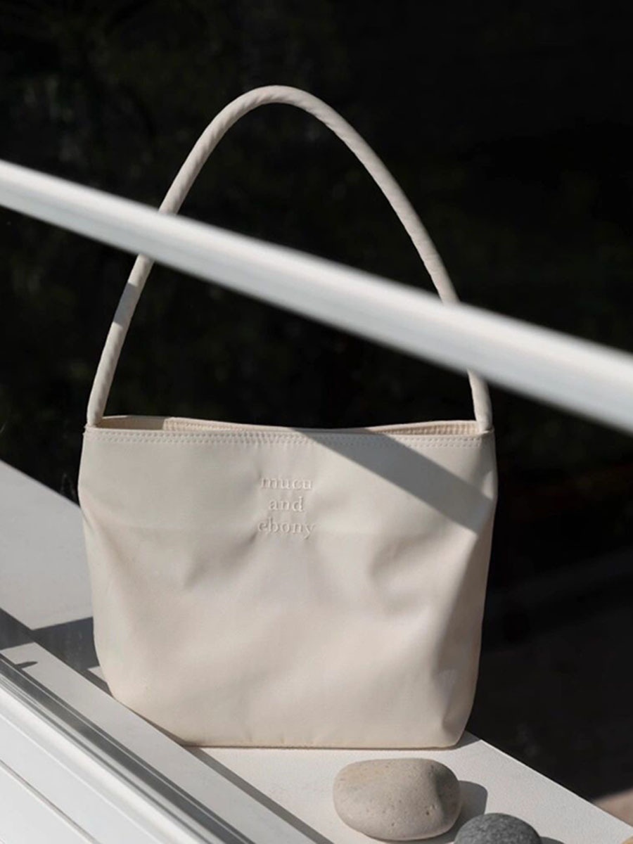 Mucu and Ebony Tote Bag Korea Fashion Embroidery Tote Bag Aesthetic ...