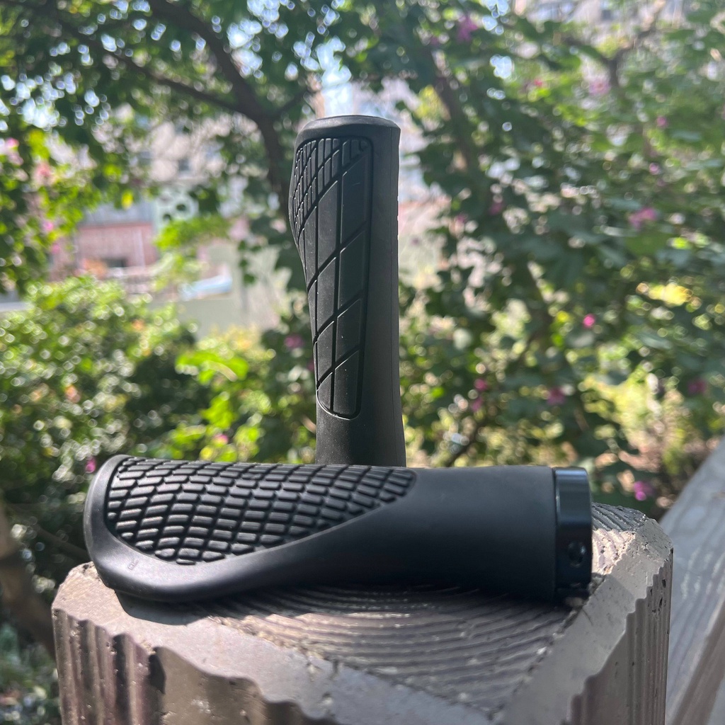 ODI MTB Bicycle Grips with Ball Handle for Lockable and Shockproof ...