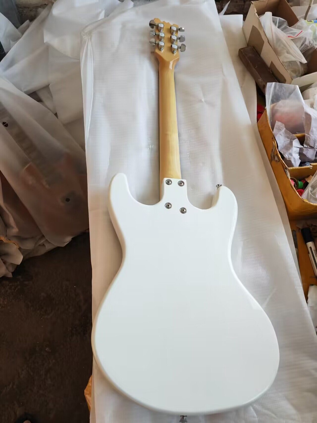 Mosrite Zero Fret JRM Johnny Ramone Custom 1966 Ventures White Electric ...