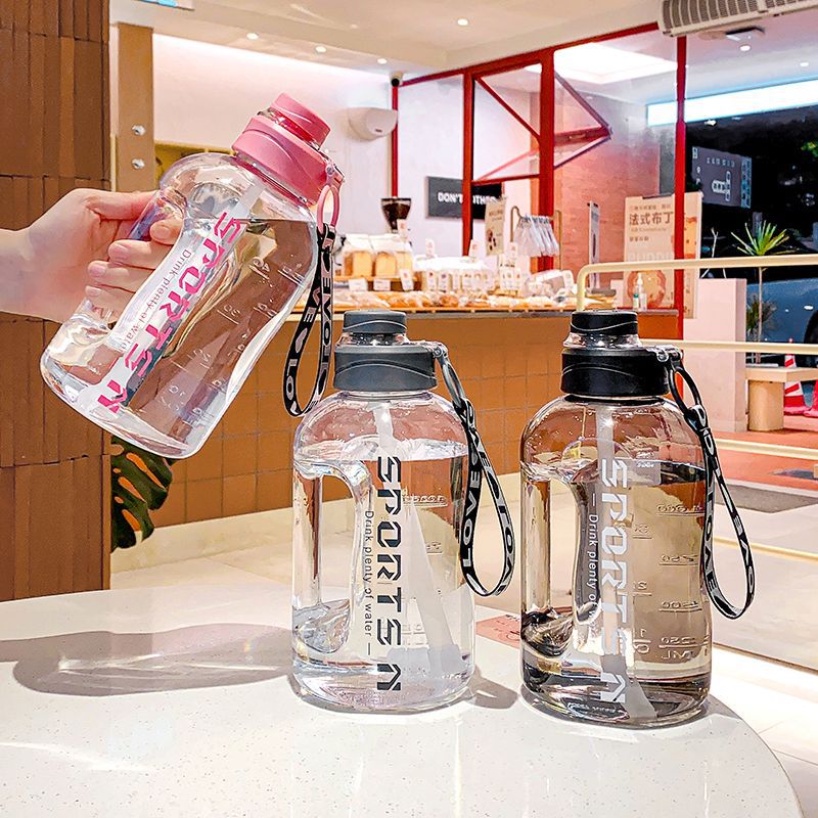 【Ready Stock】1-5L Large Capacity Sports Water Bottle BPA Free for Gym Outdoor Fitness Tritan ...