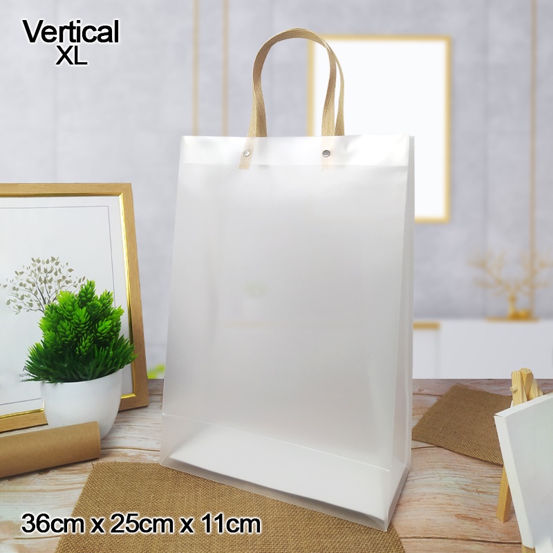 VC Art PP Frosted Wooden String Handle Plastic Goodies Tote PVC Bag ...