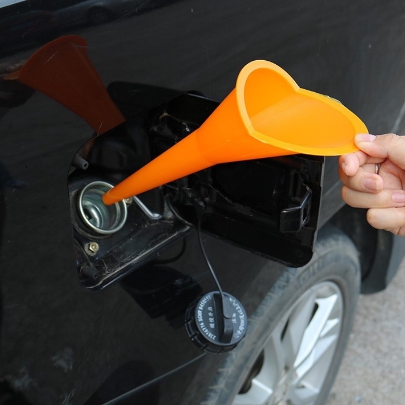 Foldable Portable Funnel Car Refueling Funnel Engine Oil Gasoline ...