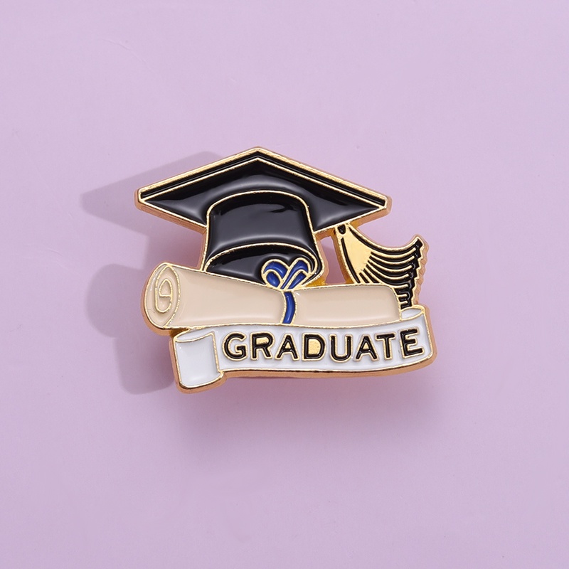 Creative Bachelor's Cap Graduation Commemorative Enamel Lapel Pin ...