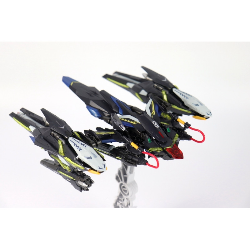 MG Strike + Lightning Backpack MB Ver 8830 Plastic Model Kit Lightning ...