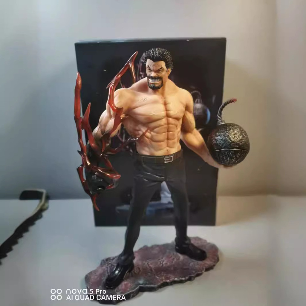 One Piece Gk Hero Comes To An End, Tyrant, Iron Fist Garp, Standing ...