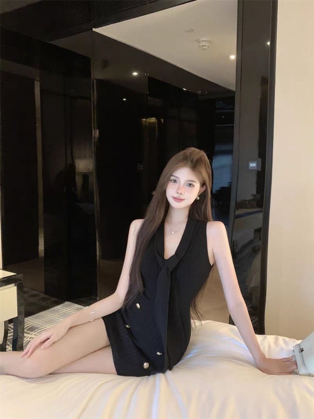 Pink girl Yarn Dress Very Comfortable To Wear A Simple Elegant Short Skirt That Looks Expensive ...