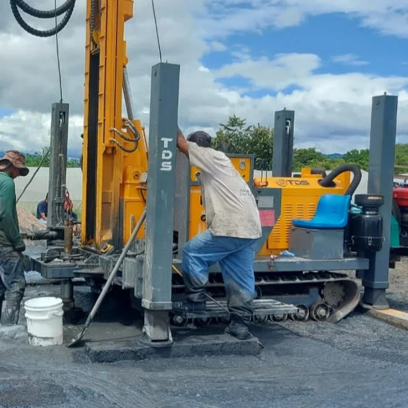 Water Well Drilling Rig 300 Meters deep Hydraulic Drilling Rig water drilling machine 300m ...