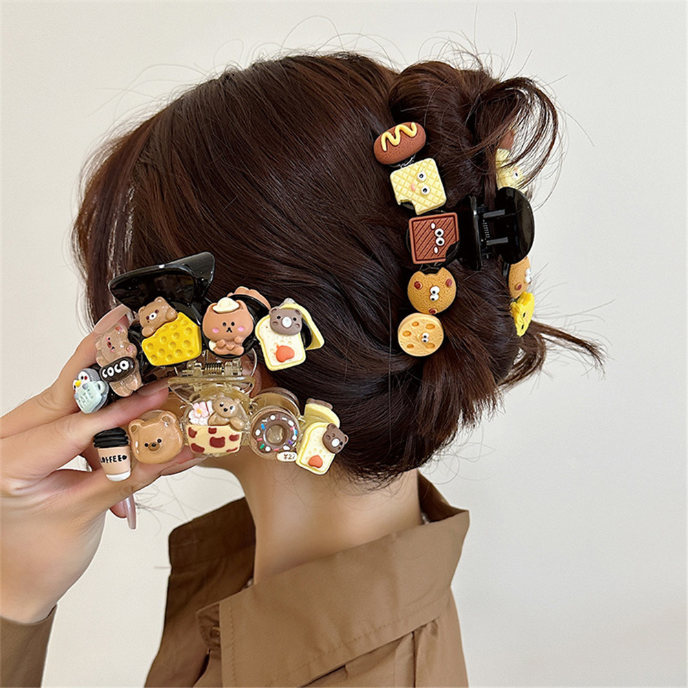 Cartoon Cute Bear Cookies Grab Clip Girl with Hair Shark Clip on The ...