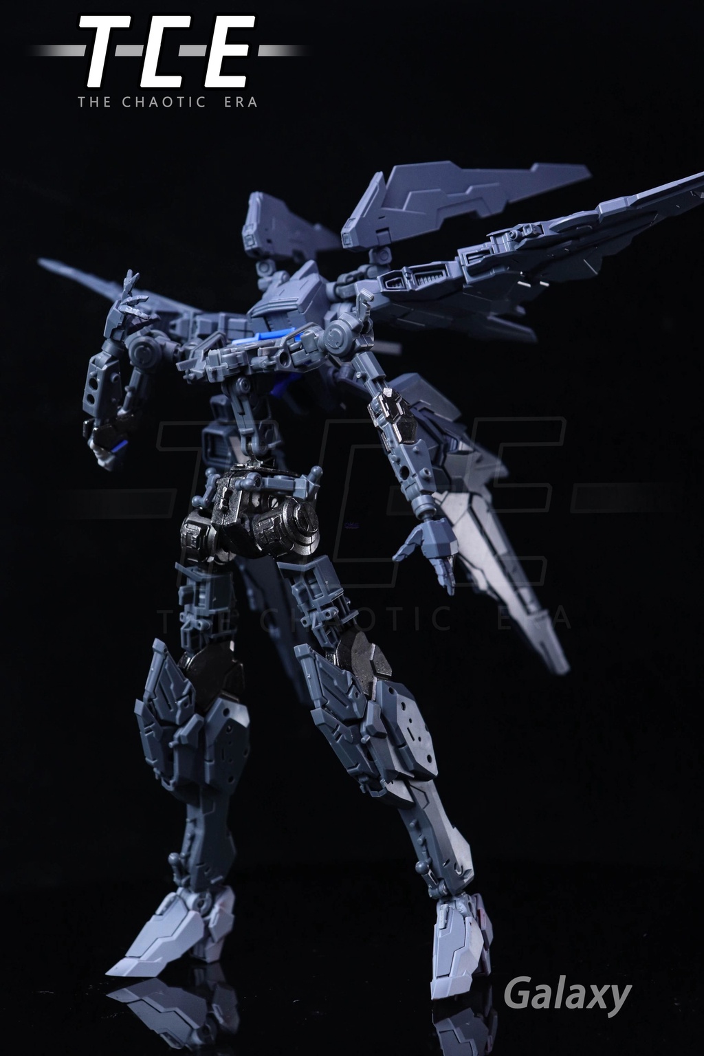 The Chaotic Era 1/100 Galaxy Assembly Model Kit (Inner Frame with Metal ...