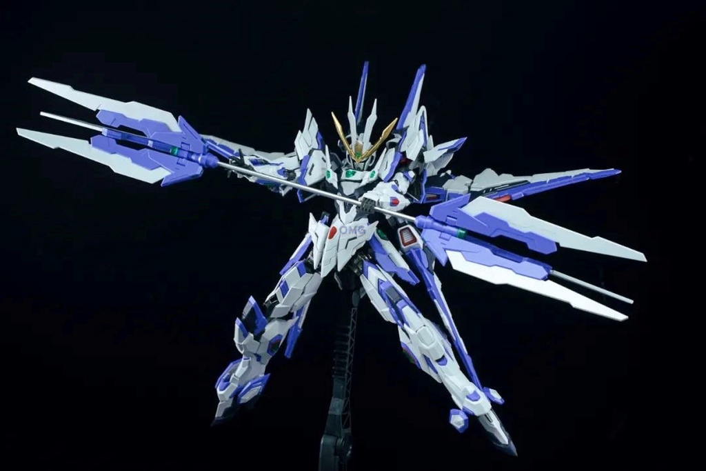 The Chaotic Era 1/100 Galaxy Assembly Model Kit (Inner Frame with Metal ...