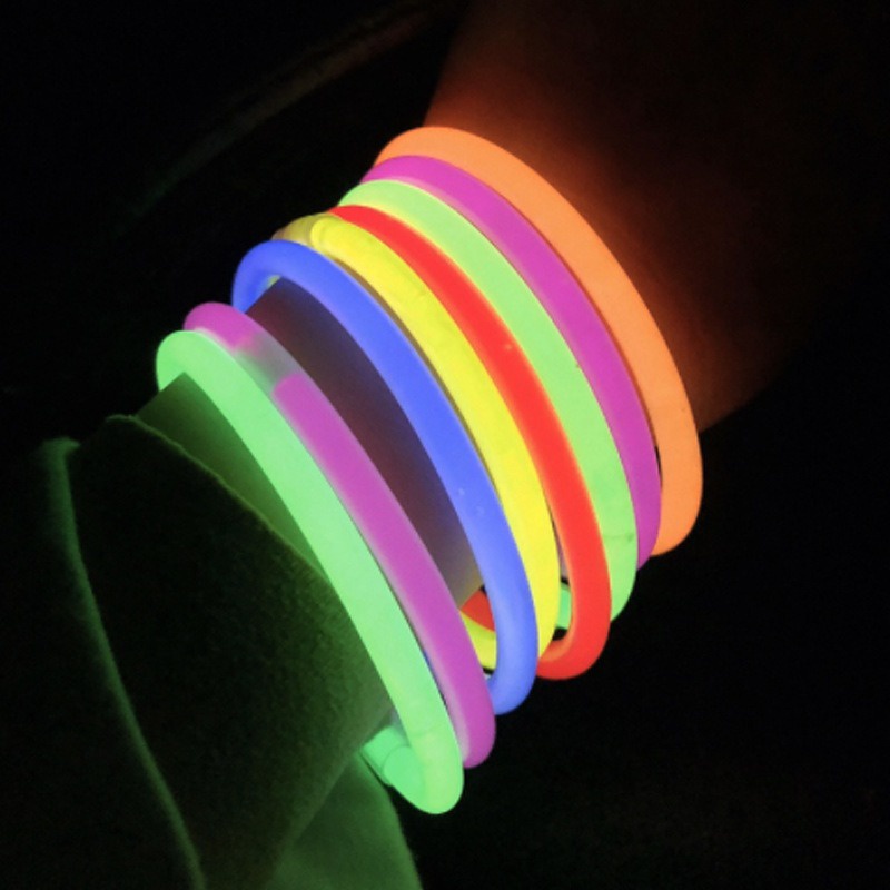MILLIE Fluorescent Glowing Sticks Easy Use Colorful Sticks Concert ...
