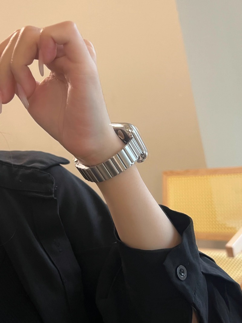 Suitable for iwatch 9 8 7 watch strap thin women's model Apple 45mm ...