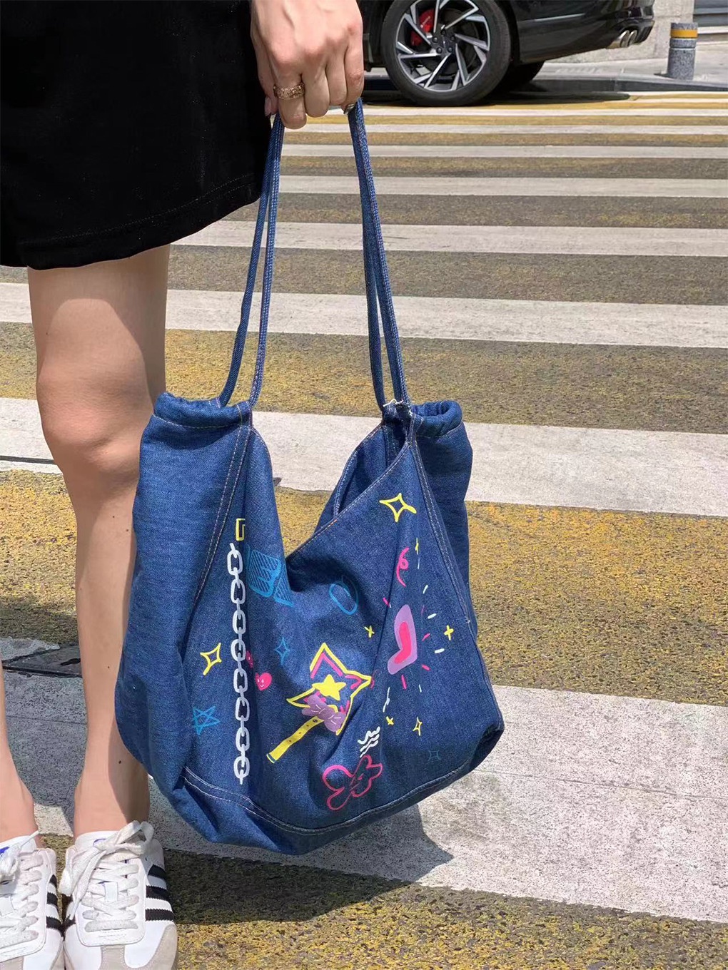 Cilks Graffiti Denim Tote Bag Large Capacity Canvas Bag Underarm Bag Fashion Commuter Bag T0028 ...