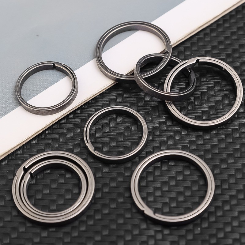 High Quality Titanium Alloy Car Key Rings - Super Light Keychains ...