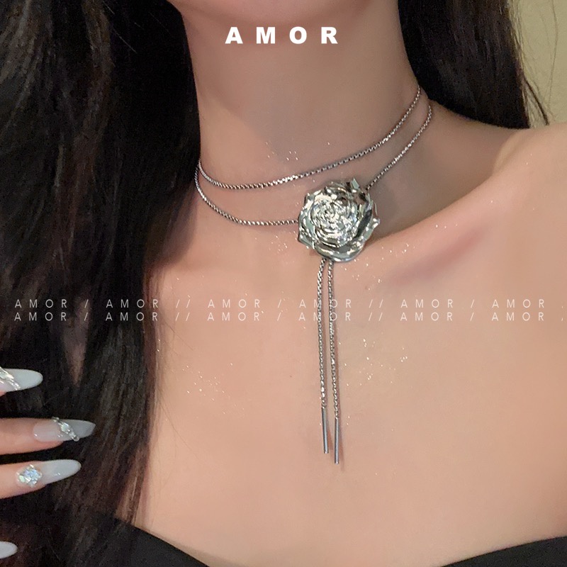 Roses Pullable Choker necklace female | Shopee Malaysia
