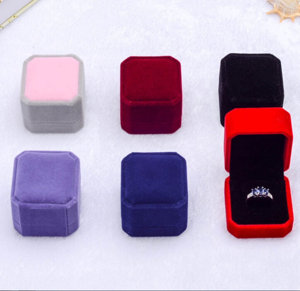 Velvet Rose Flower Ring Box Romantic Red Rose Jewelry Display Holder ...