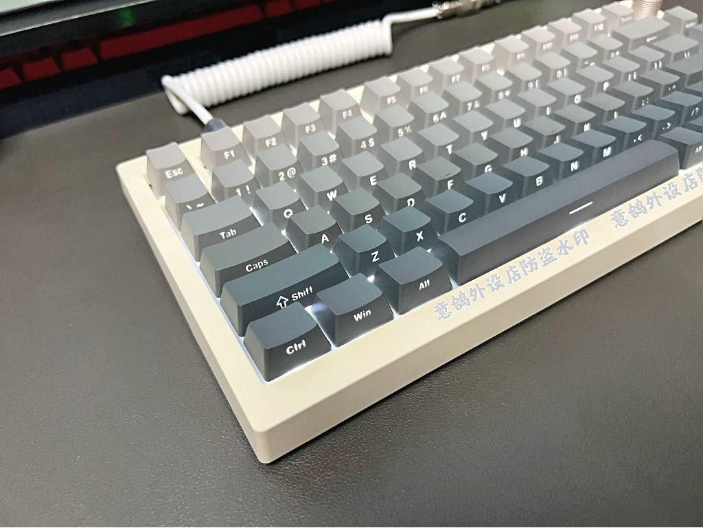 Extremely Fine Dust Side-engraved Translucent Keycaps Gradient OEM ...