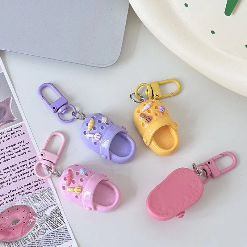Cute 3D Mini Slipper Shoes Keychain for Women Men Beach Hole Little ...