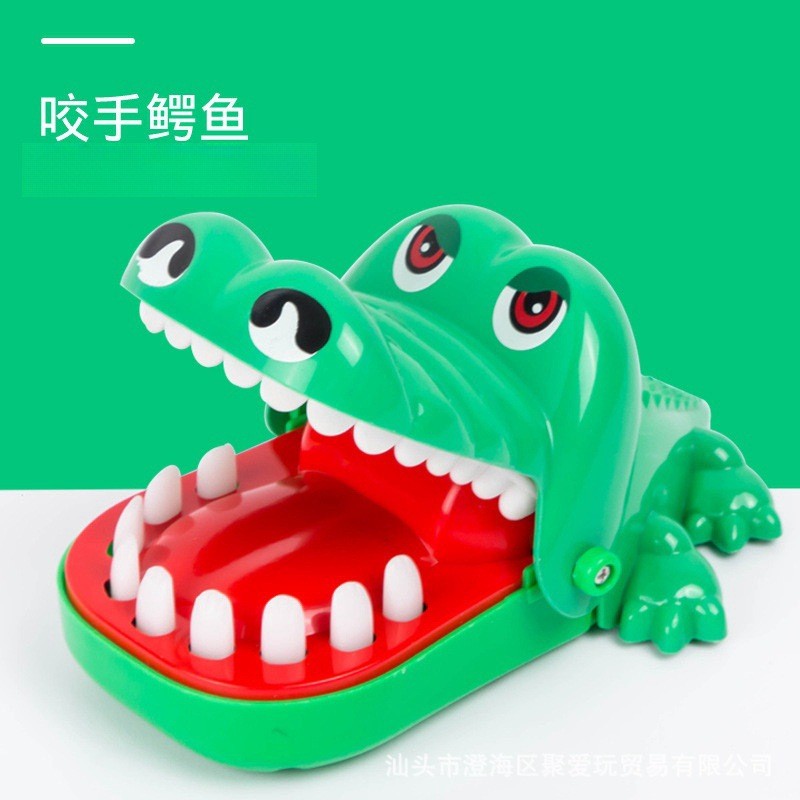 Bite Finger Crocodile Press Teeth Extract Teeth Bite People Decompress ...