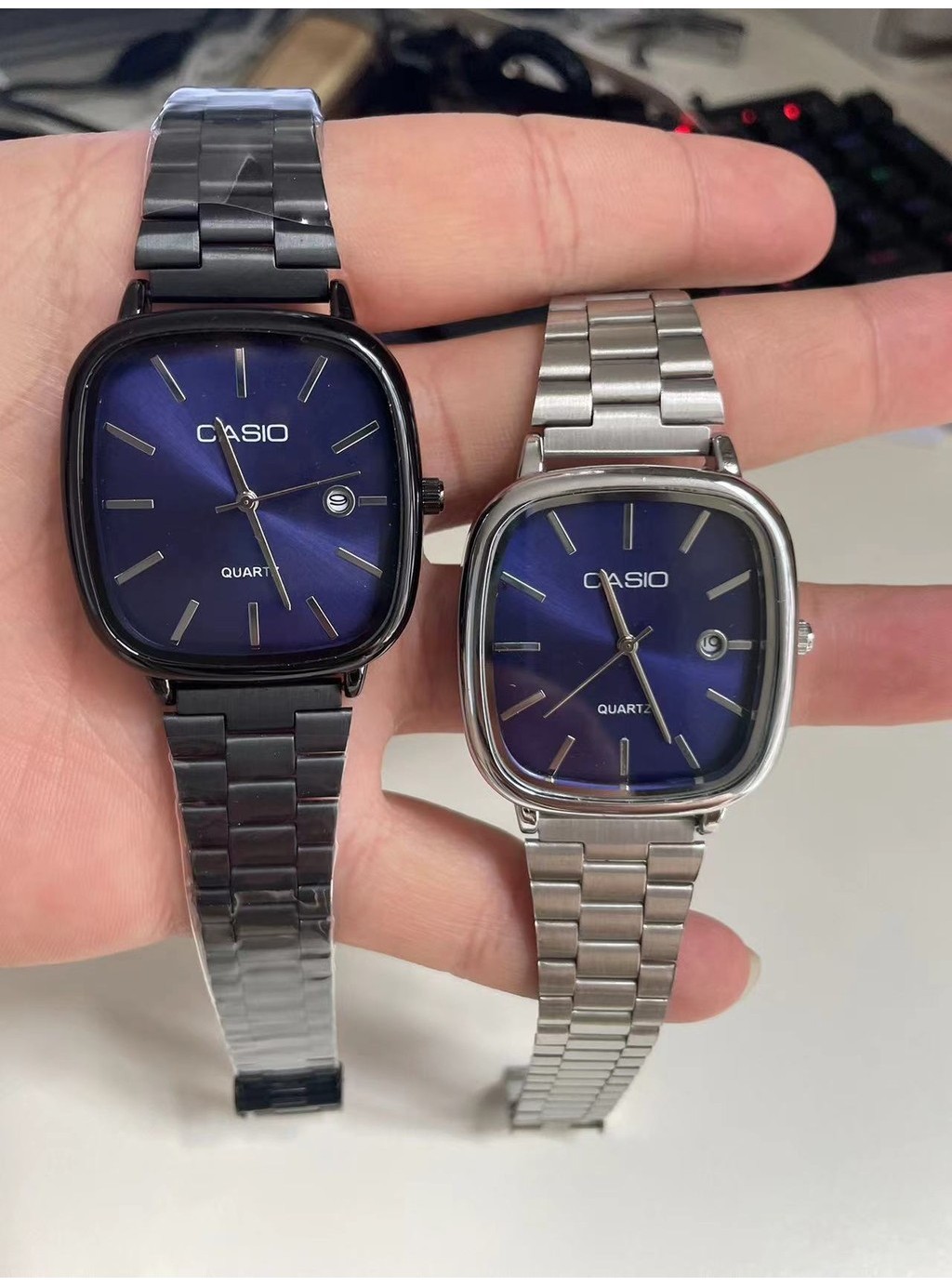 New Classic A138 Black Purple Tone Retro Watch, Colorless Stainless ...