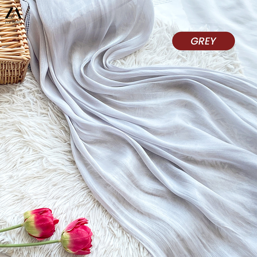 ZOE ARISSA TUDUNG RAYA HAJI 2024 Zakaria Shawl Shimmer Silk Hijab ...