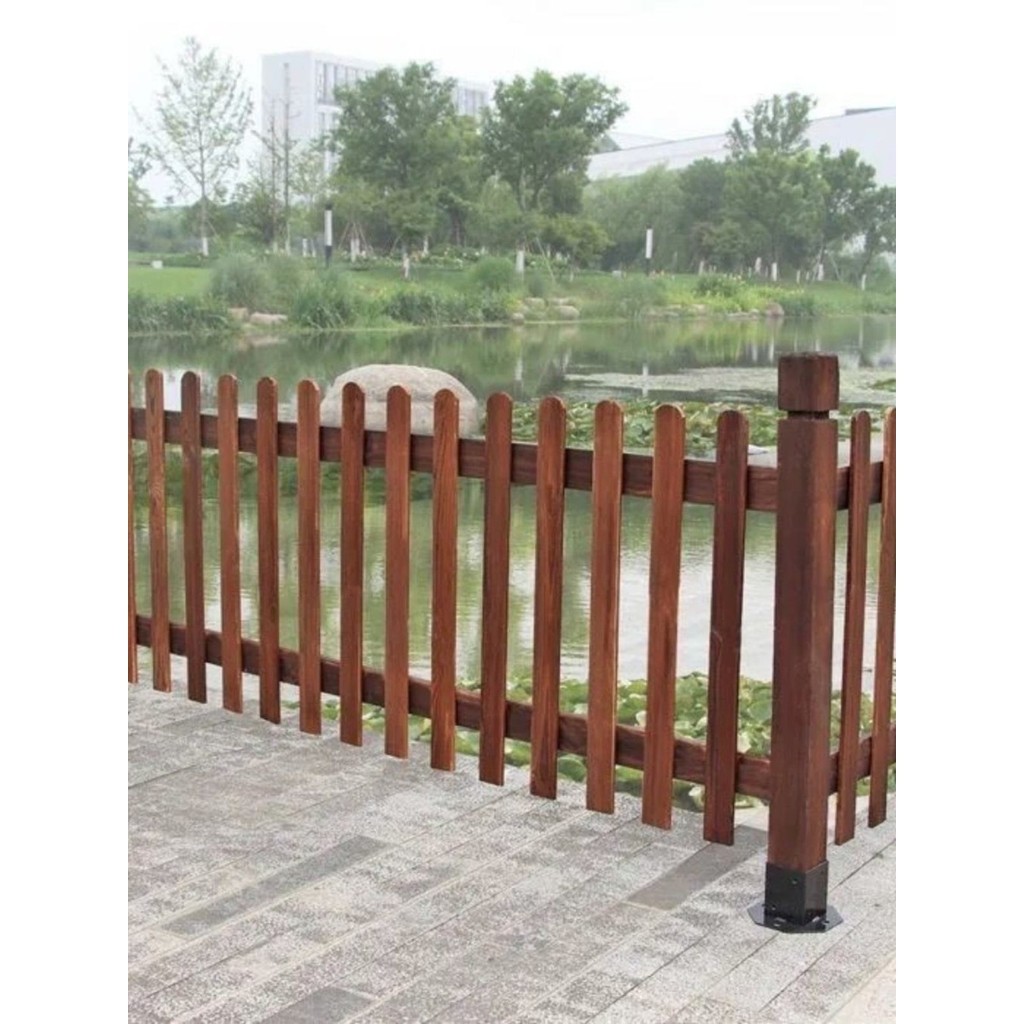 Telescopic fence//// Scenic Area Fence Isolation Net Door Solid Wood ...