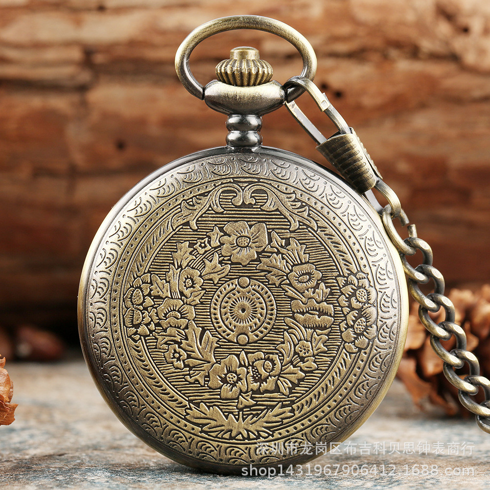 Classic Retro Shield Roman Character Thick Chain Quartz Large Size ...