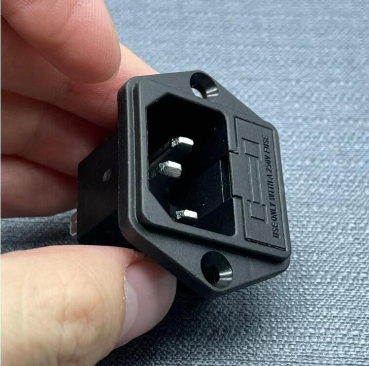 All Copper AC Socket/with Fuse Socket/Male Socket Tripod 10A250V with ...