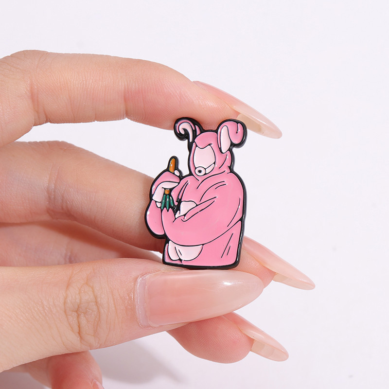 The Friends TV Show Enamel Pins Brooches Monica Seven Comedy Brooch ...