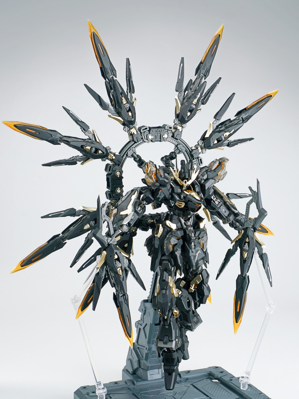 Vientiane Fusion 1/100 Apocalypse Model Kit (with Metal Inner Frame ...