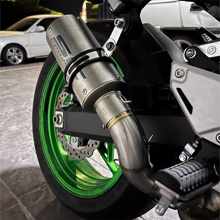 Motorcycle Kawasaki Z900 2020-2022 Exhaust Middle Link Pipe Ninjia Z900 ...