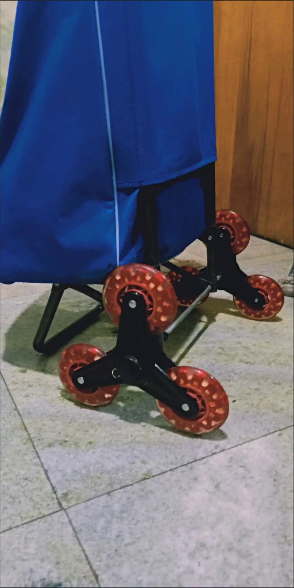 Shopping Wheels Grocery Shopping Wheels Triangle Wheels Upstairs ...