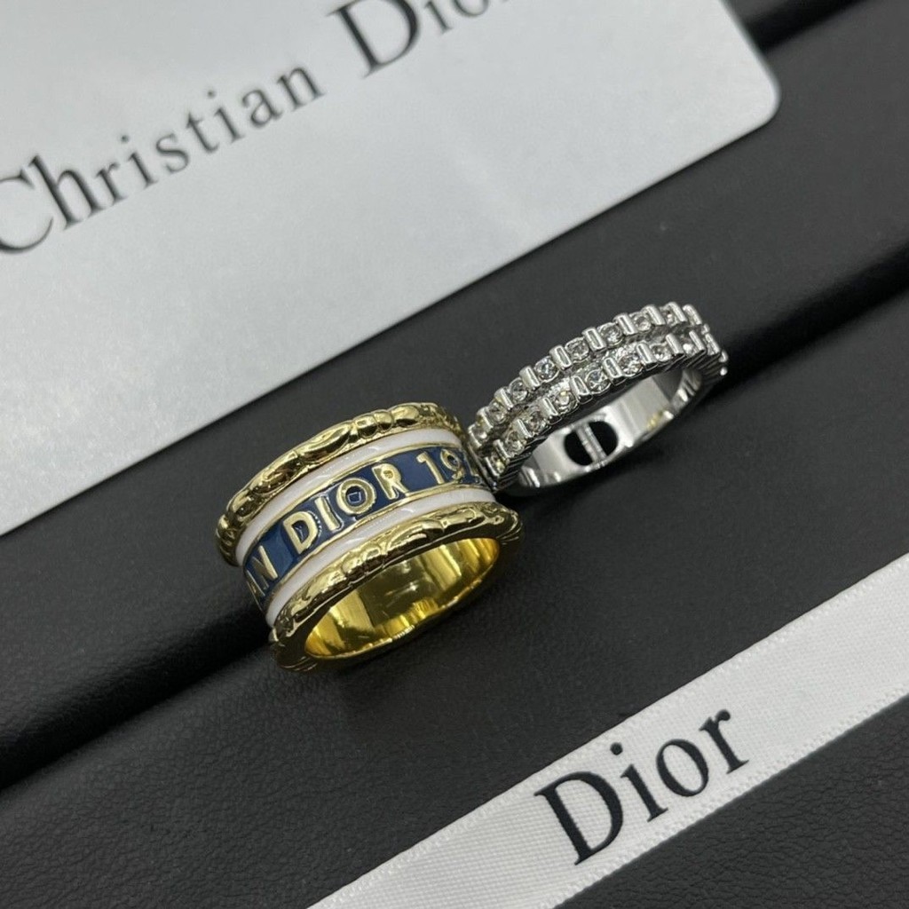 DIOR's New D's Popular 3-in-1 Ring, Retro, Medieval, Diamond-matched ...