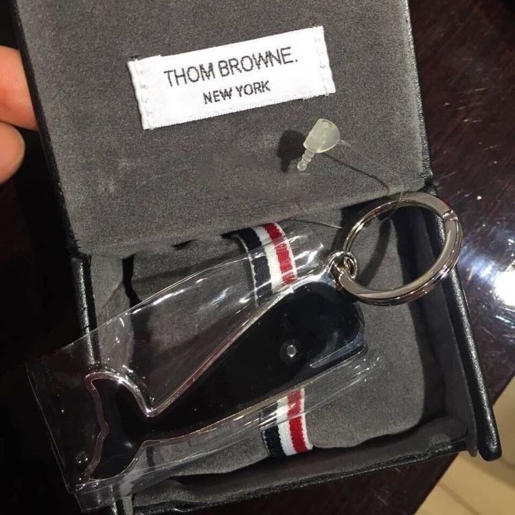 TB Thom Free Lettering DIY Cute Whale Keychain Creative Car Keychain ...