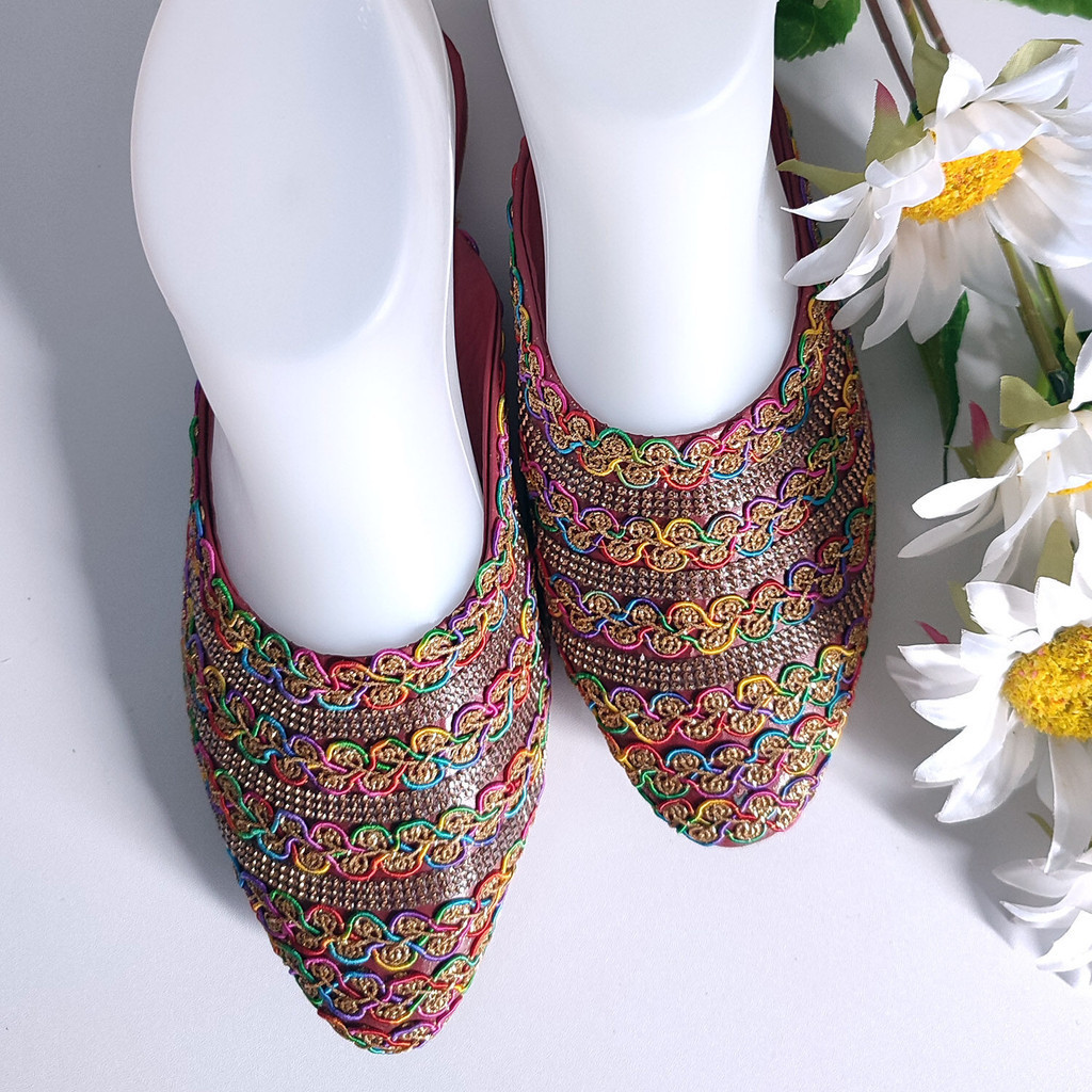 Clearance SALE Women Indian Flat Sandals - Mix Designs Chappal - UK 4 ...