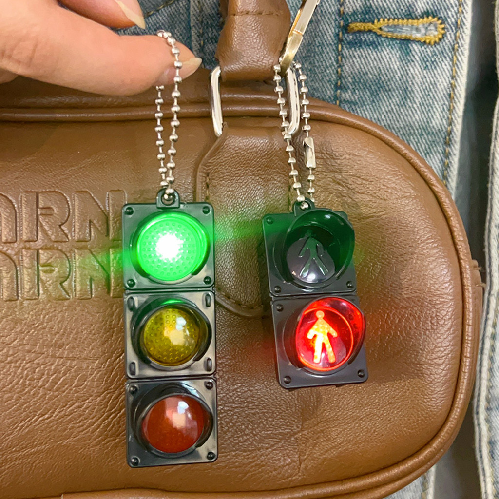 2PCS Simulation Electronic Traffic Light Keychain Pendant Mini ...
