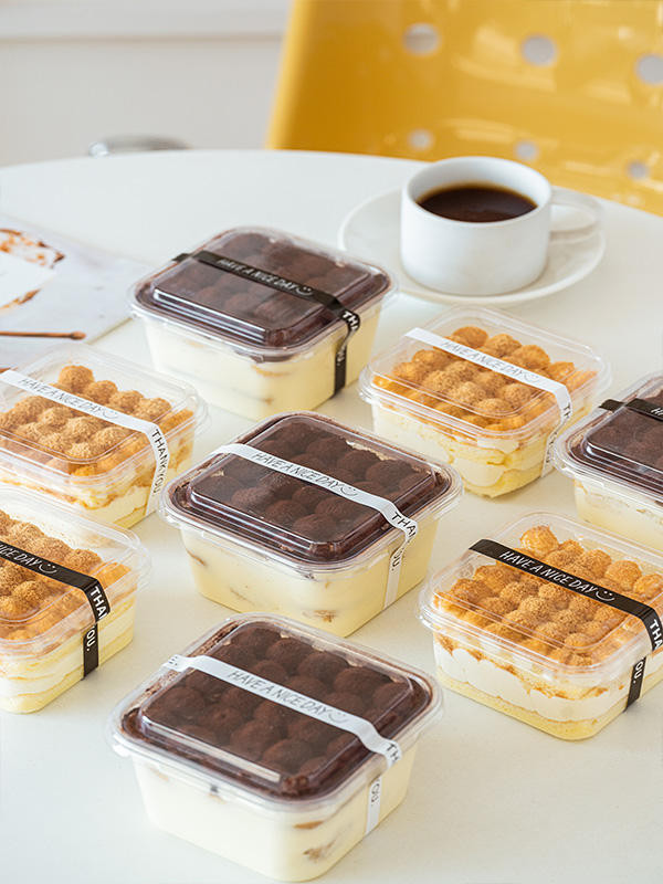 Tiramisu Box Square Transparent Cover With A Thousand-layer Mousse Cake ...