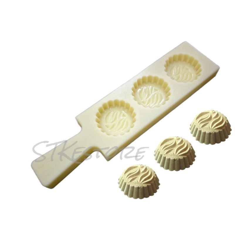 Acuan Putu Kacang Daun/ Plastic Putu Kacang Mould/ Kuih Traditional ...